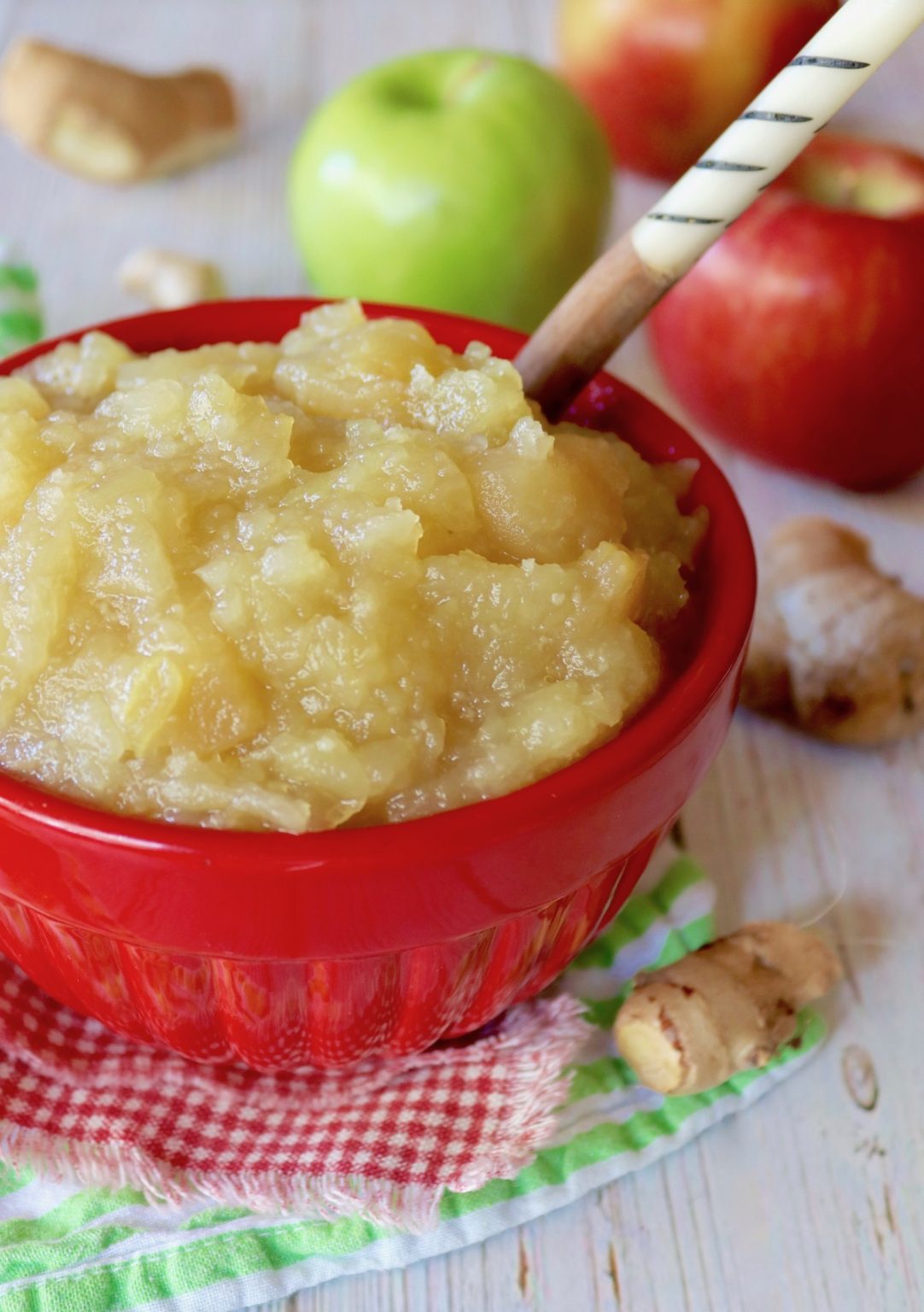 Ginger Applesauce | Cooking On The Weekends