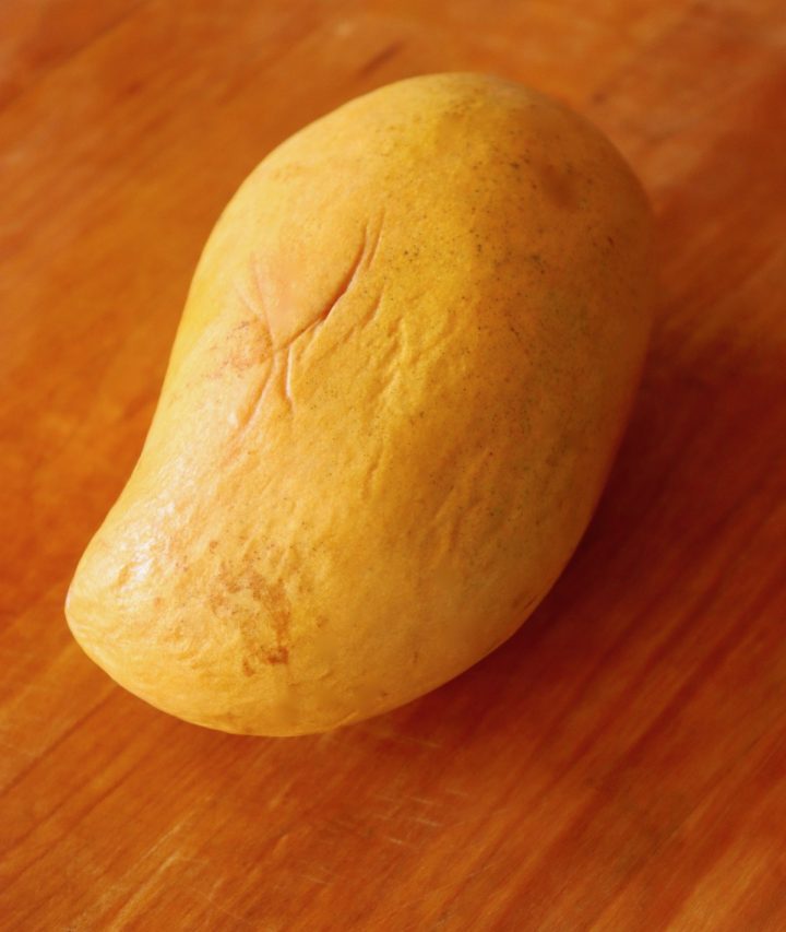 How to Cut a Mango | Cooking On The Weekends
