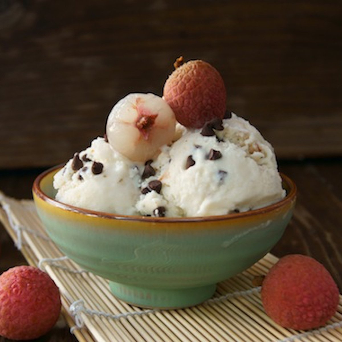 Lychee Ice Cream Recipe with Chocolate | Cooking On The Weekends