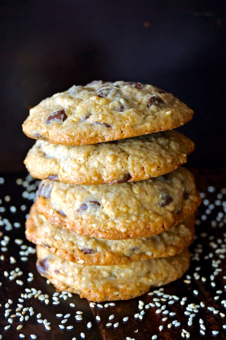 Sesame Chocolate Chip Cookies | Cooking On The Weekends