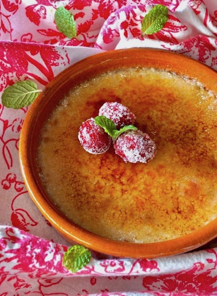 Cranberry Creme Brulee Recipe with Amaretto | Cooking On The Weekends