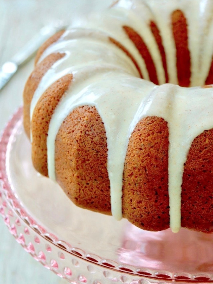 Cranberry Orange Cake with Amaretto Glaze | Cooking On The Weekends