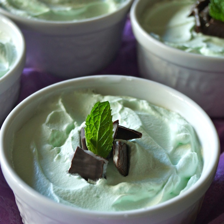 Grasshopper Mousse Pies | Cooking On The Weekends
